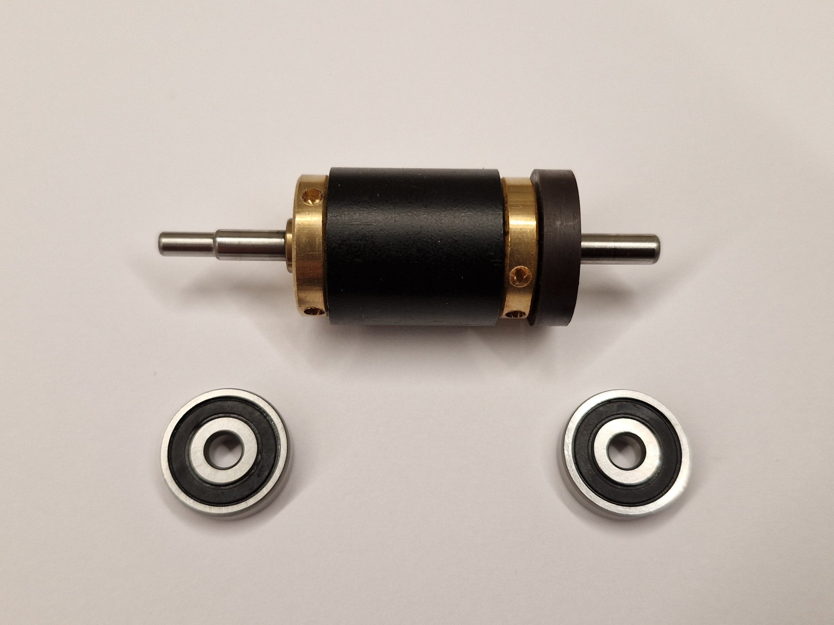 Kullager elmotor 4mm axel 2st
